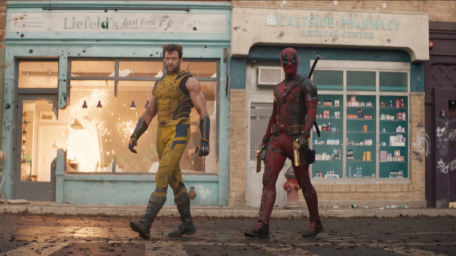 Review Deadpool & Wolverine: MCU Belum Come Back - Play Stop Rewatch